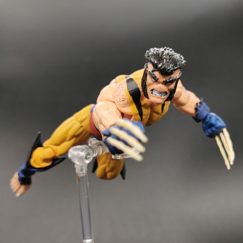 Wolverine (Feral) V3 (Marvel Legends) Custom Action Figure