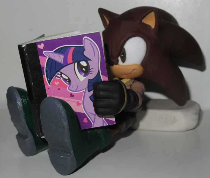 Matty the Hedgehog (Sonic) Custom Action Figure